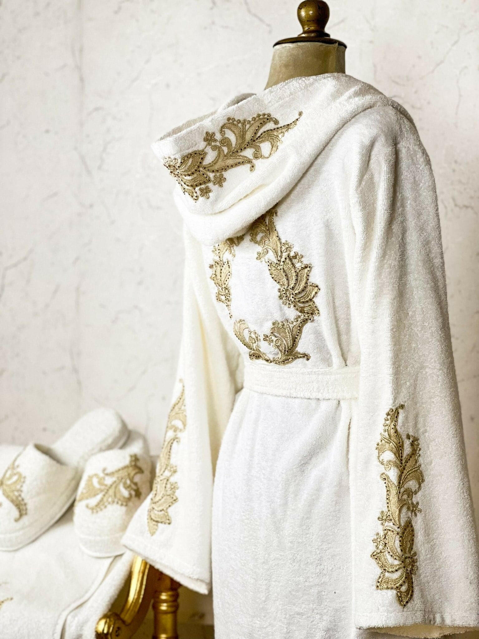 Alev Vintage Embroidery Lace White Women's Bathrobe Set, Luxury Robe