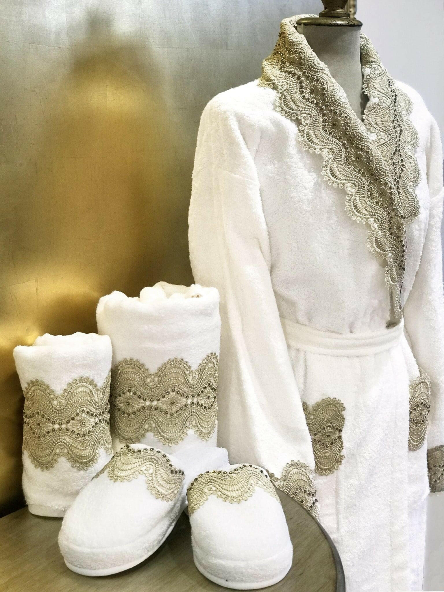 Gunes Luxury Embroidery Lace White Women's Bathrobe Set, Elegant Robe