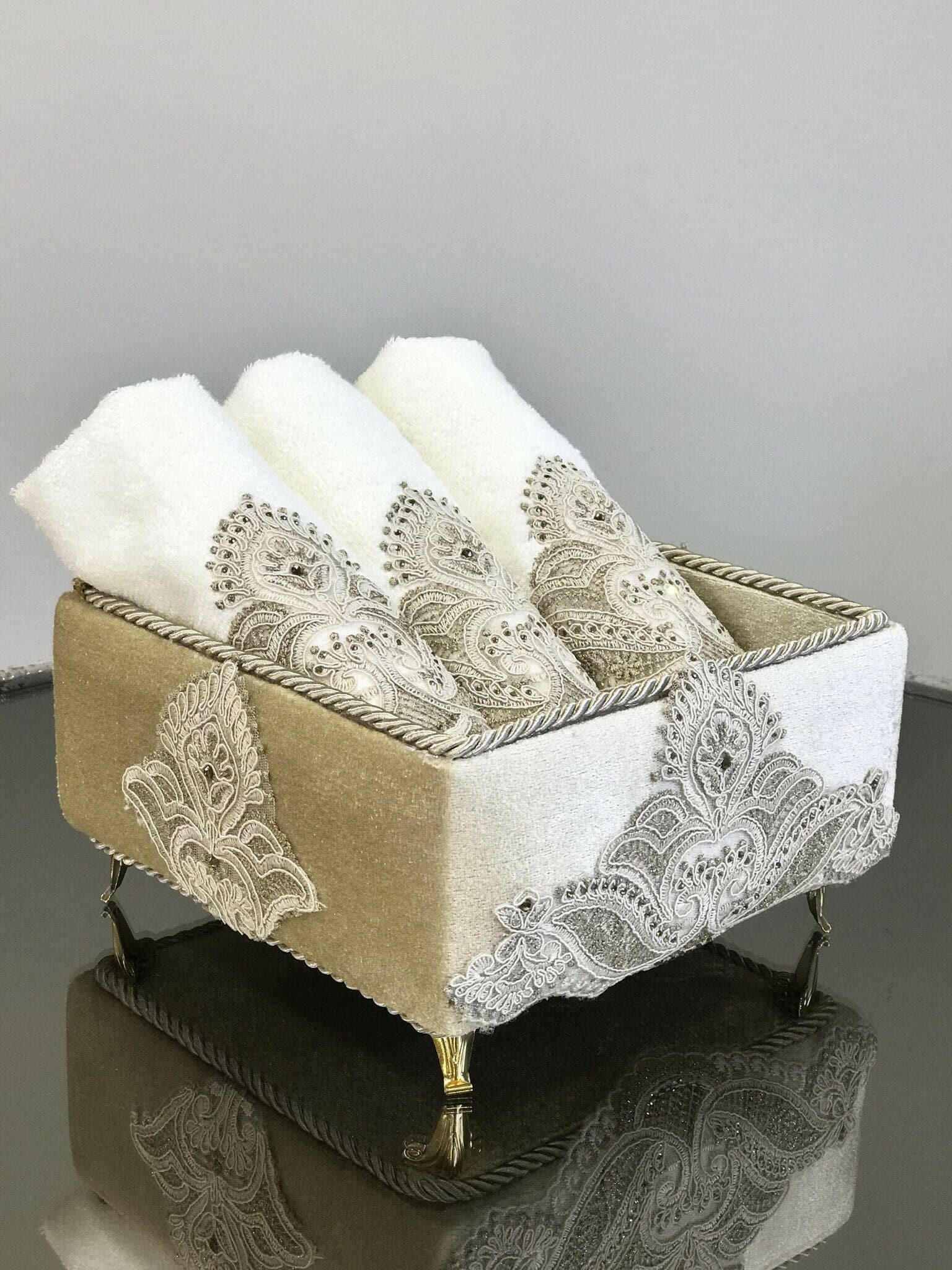 Mesi Decorative Towel Box, Modern Embroidery Bathroom Towel Box Set
