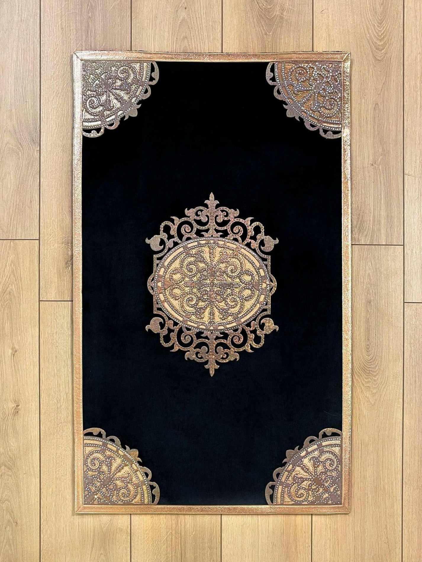 Ruya Rectangular Velvet Rug - Royal Style Velvet Appliqué Non Slip Mat