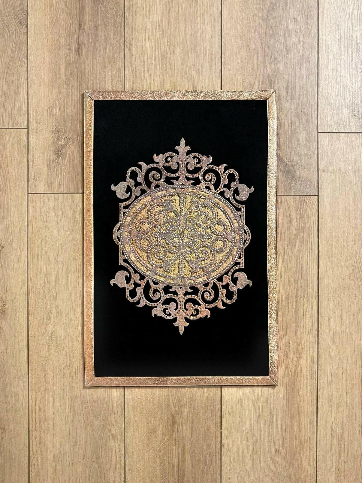 Ruya Rectangular Velvet Rug - Royal Style Velvet Appliqué Non Slip Mat